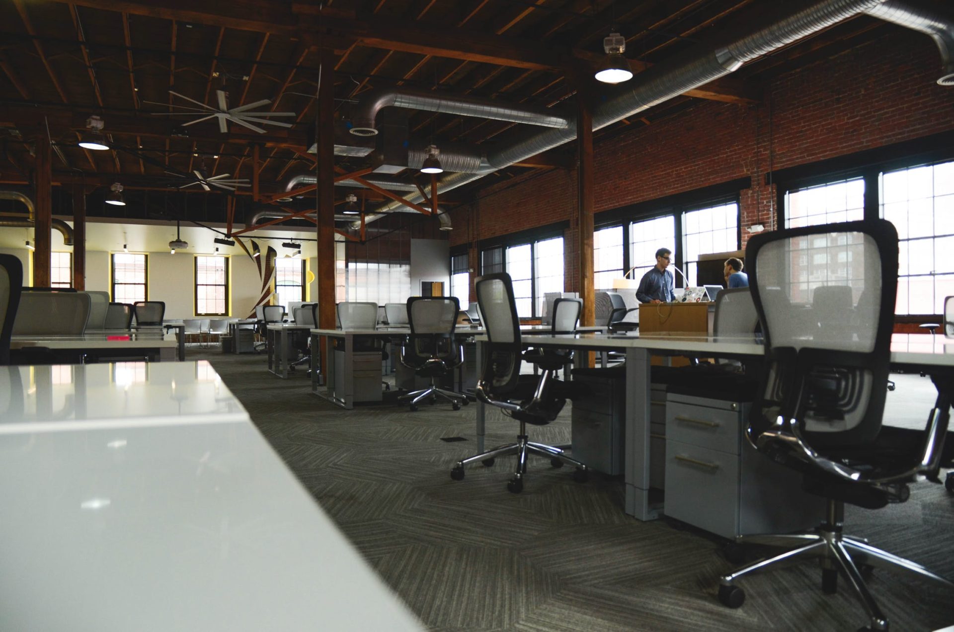 How a clean working environment improves your productivity - Is It Vivid